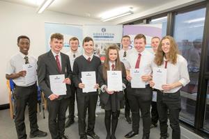 Robertson Pathways to EngineeringPic Peter Devlin - The Engineering ...